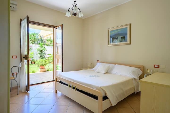 Illador Guest House Rossa - Villasimius