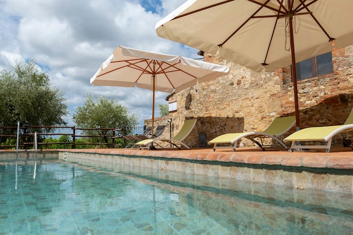 All Property- 5 Apts Wine Estate - Sienne