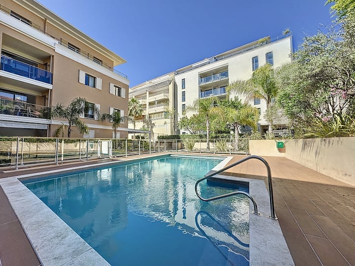 Appartement 3 Pièces à Cannes Avec Piscine - Cannes