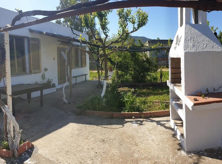 Cosy Home With Private Parking - Siniscola