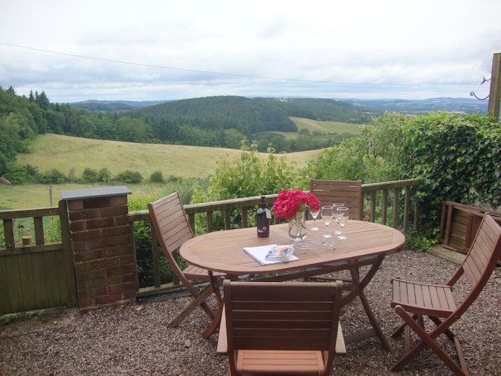 Bluebell Cottage - Malvern