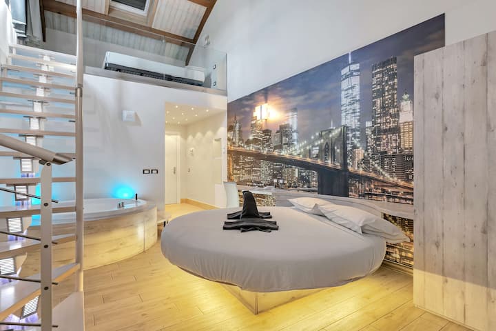 Suite A Tema: New York Jacuzzi & Parking 20' Duomo - Milan
