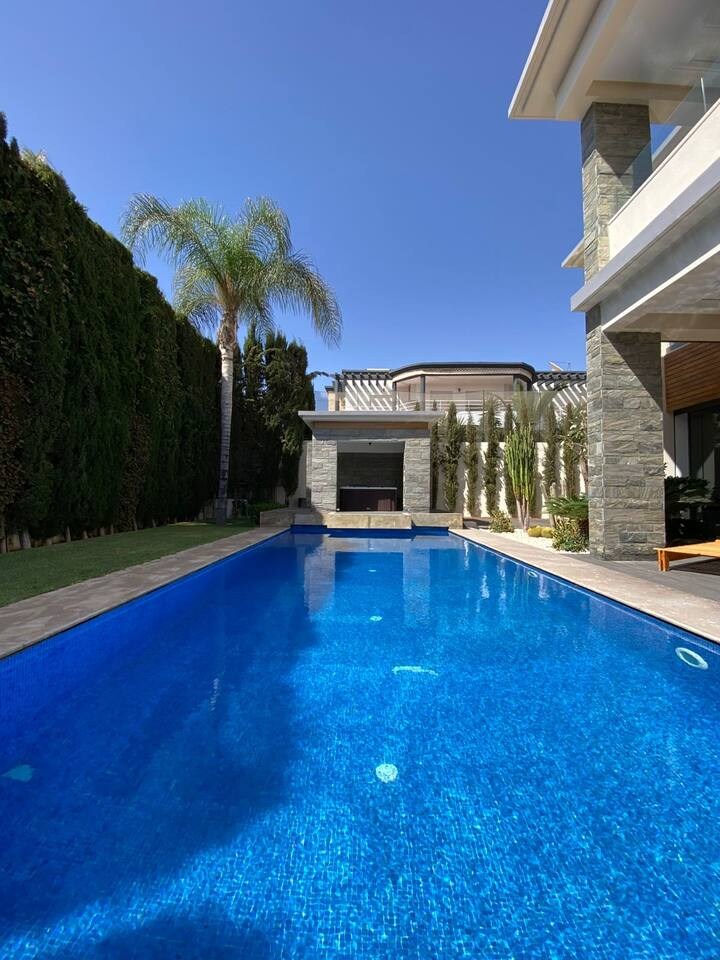 Wonderful 6 Bdrms Villa & Pool Mh63040 - Agadir