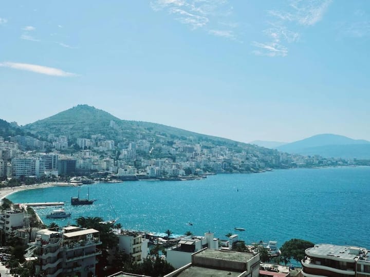 Spacious Sea View Apartment - Albania