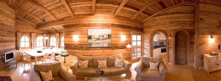 Landhaussuite Mit Whirlpool - Bromskirchen