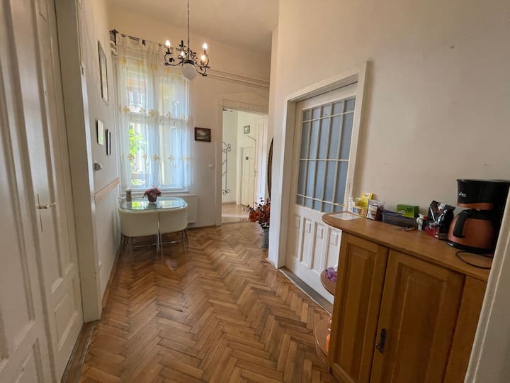 Lyrius - Debrecen