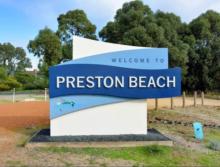 2 Bed Self-contained Beach Shack - Mandurah