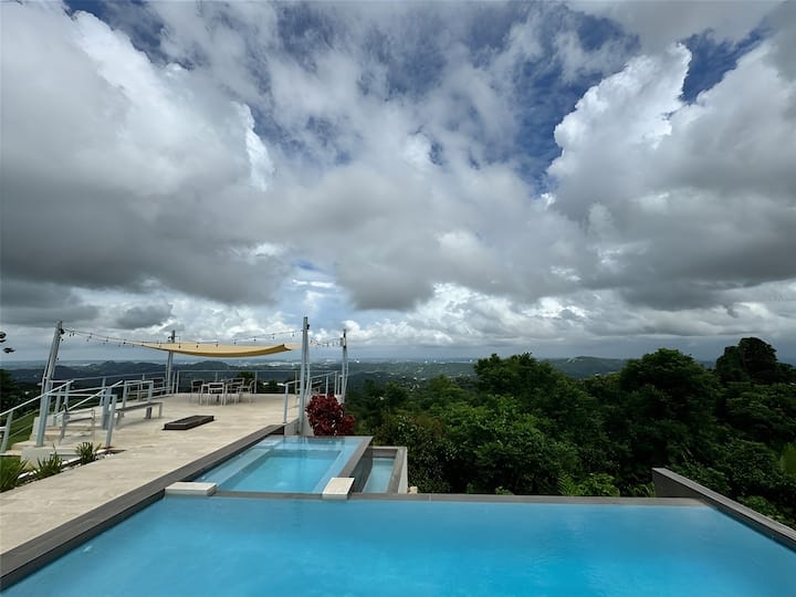 Luxury 4 Bed At Hacienda Mi Cielo - Aguas Buenas