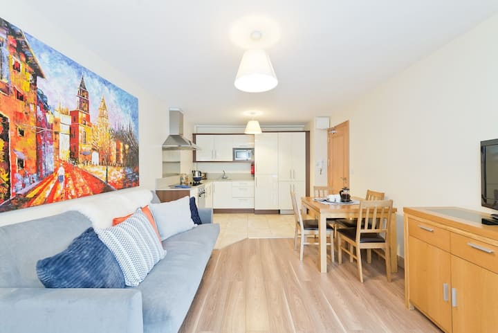 Quiet And Modern 1br Apartment In Dublin 4 - Dun Laoghaire