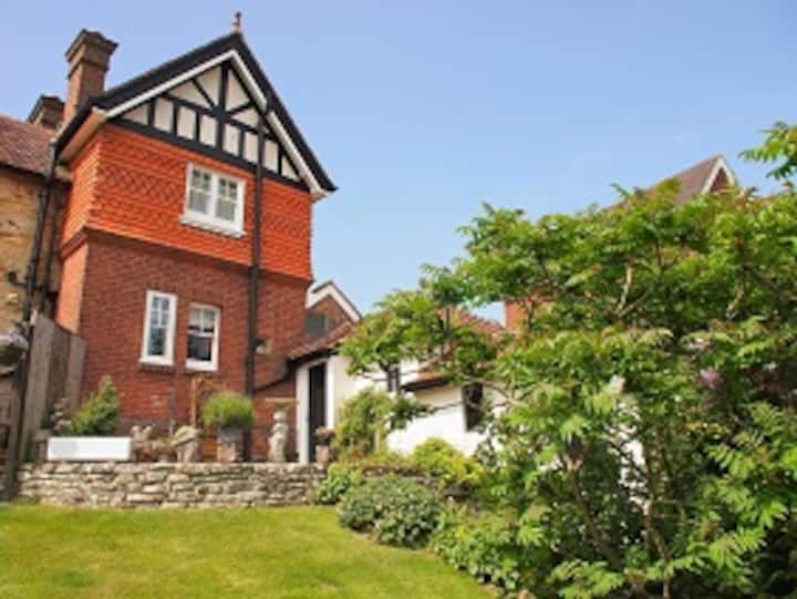 Cleeve Lodge Holiday Cottage - Crowborough