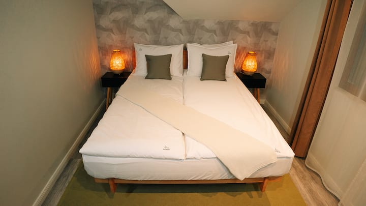Nature Nest Adults Only | Stylish Mountain Stay - Râșnov