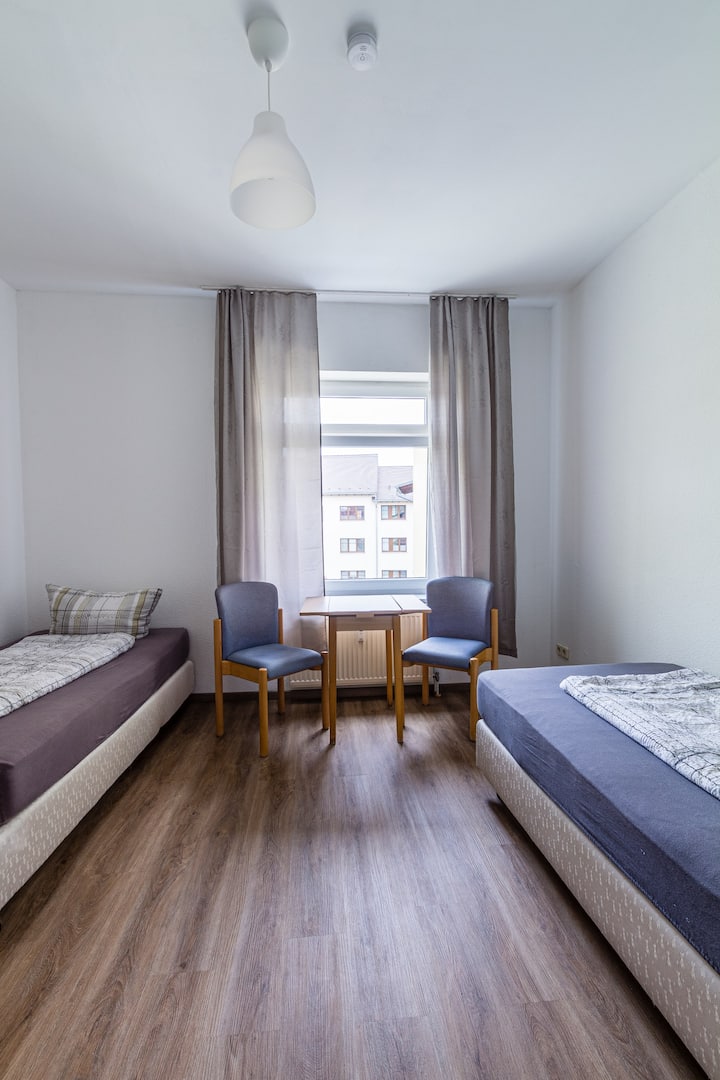 Dkn-ihr Zuhause Auf Zeit Nähe Leuna| Voll Möbliert - Merseburg