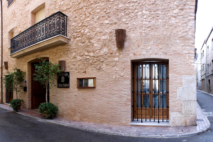 Hotel Boutique Casa Babel - Villalonga