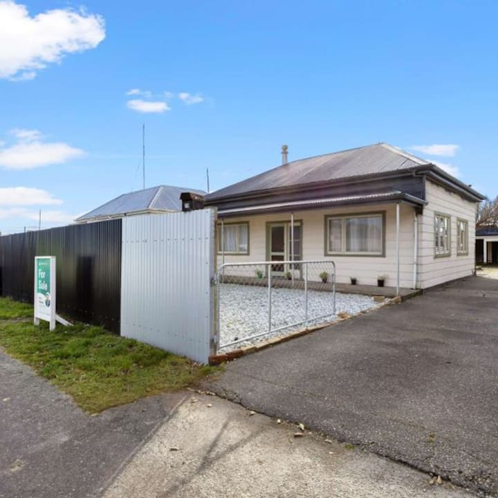 Tiny Treasure - Invercargill