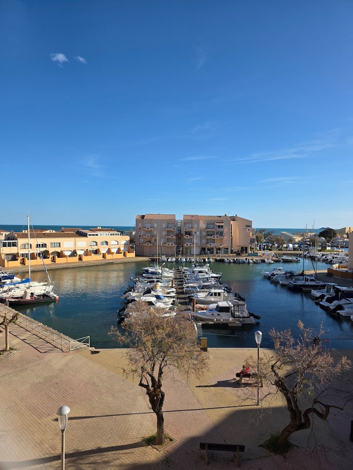 Très Beau T2 + Mezzanine Vue Mer - Frontignan