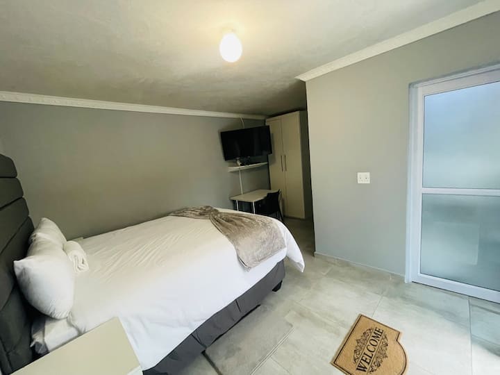 8 Bedroom Guesthouse - Lesotho