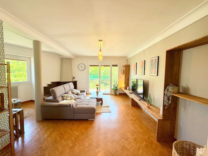 Bel Appartement / Parking Privé - Aveyron