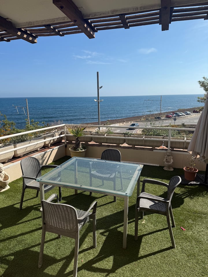 Piso En El Maresme A Primera Línea De Mar - Mataró
