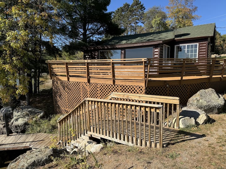 Large Deck, Private Dock - Ely, MN
