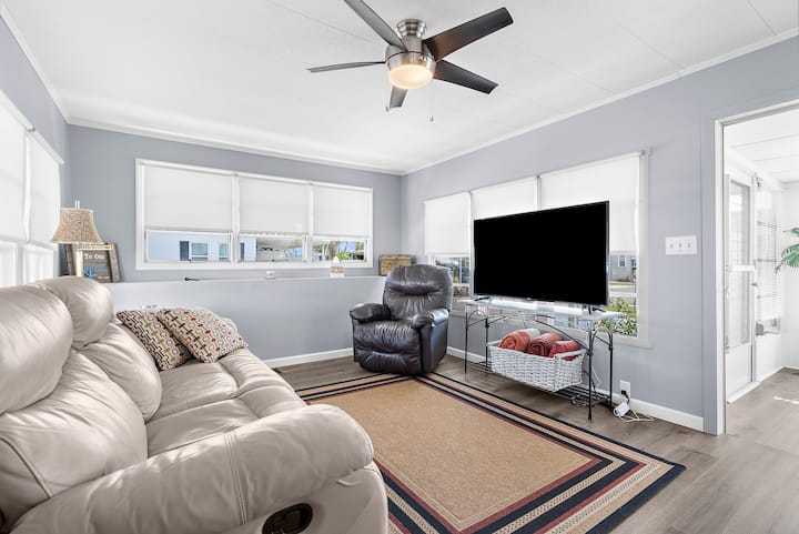 Peaceful Nokomis Retreat | 5 Mins To Beach | Ideal - Venice, FL