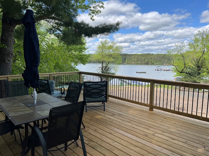 Lakefront Villa At Golden Acres - Stillwater, MN