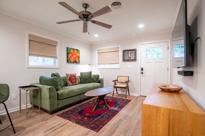 The Square Unit 4, Cozy 1 Br By Velvetditchvillas - Oxford, MS