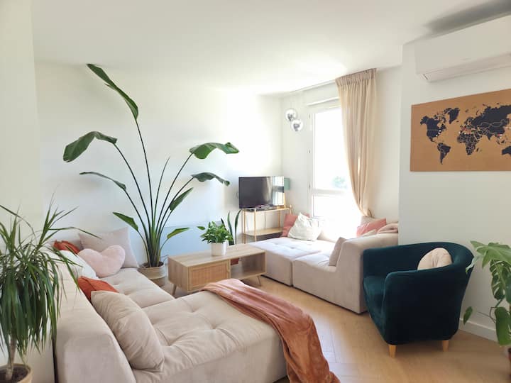 T3 Cosy Près Halle Tony Garnier, Parking Gratuit - Lyon