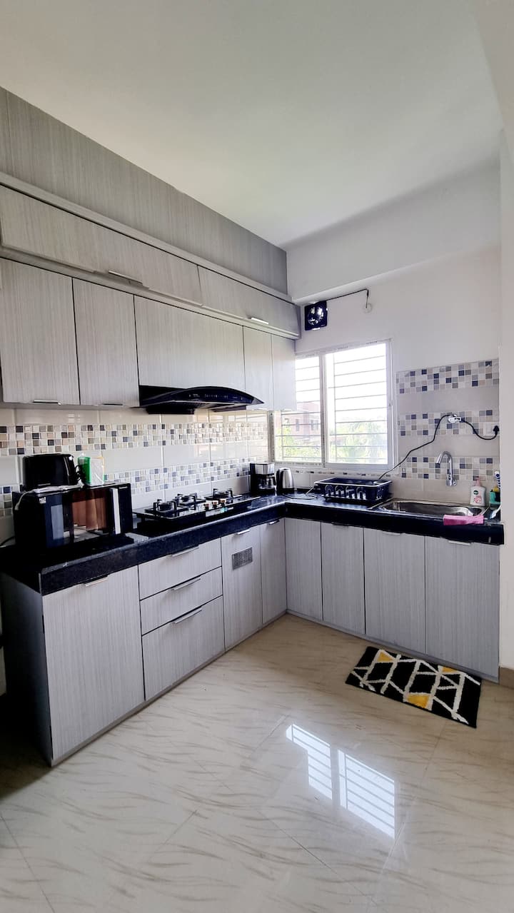 A Quiet Shalom House & Wi-fi - Guwahati