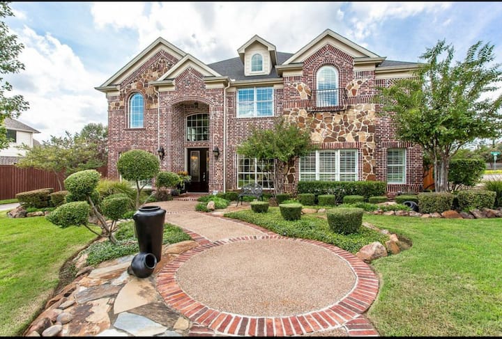 Sweethome For 12 Carrollton Tx - Carrollton, TX