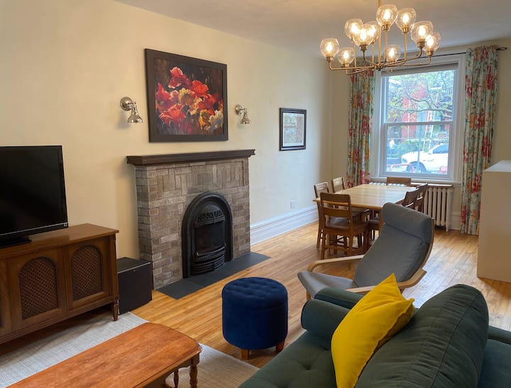 Charming 3 Bedrooms Family Home - Ottawa