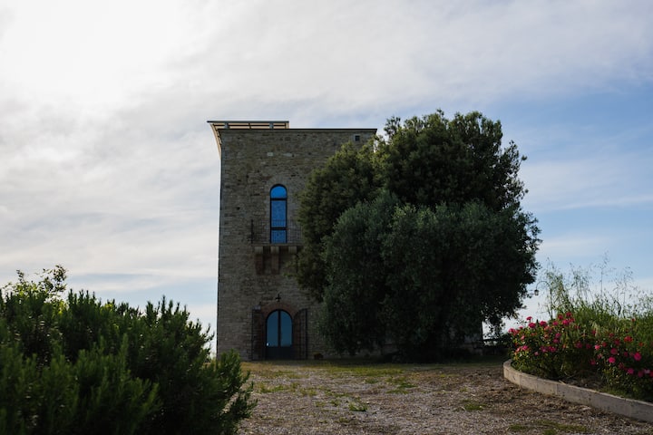 Torre Panoramica & Jacuzzi Nel Cuore Del Verde - Todi