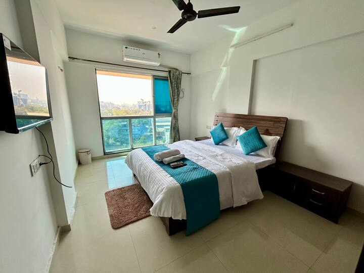 Spacious 2bhk Apt | Close To Hiranandani & Sez - Mumbai