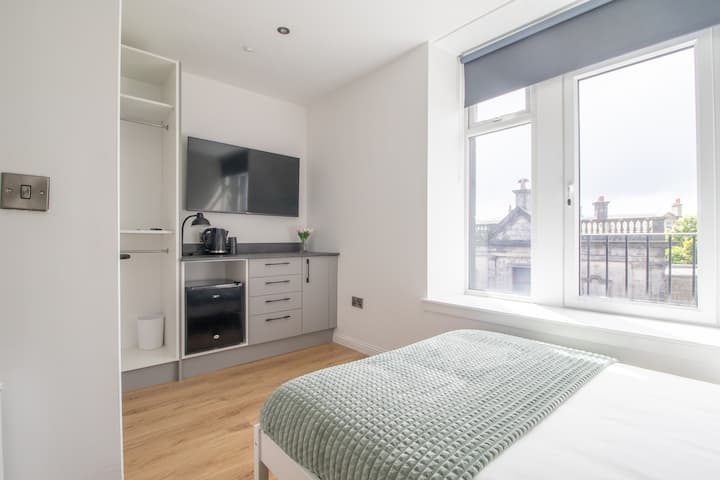 Alexandra Apartment - Double Room #6 - Falkirk