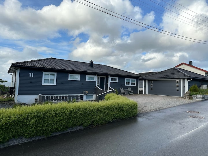 Hus I Kristiansand Til Leie - Kristiansand