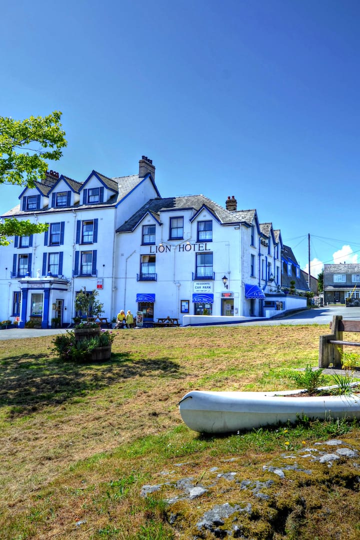 Family Of 3 Seaview Room - Criccieth
