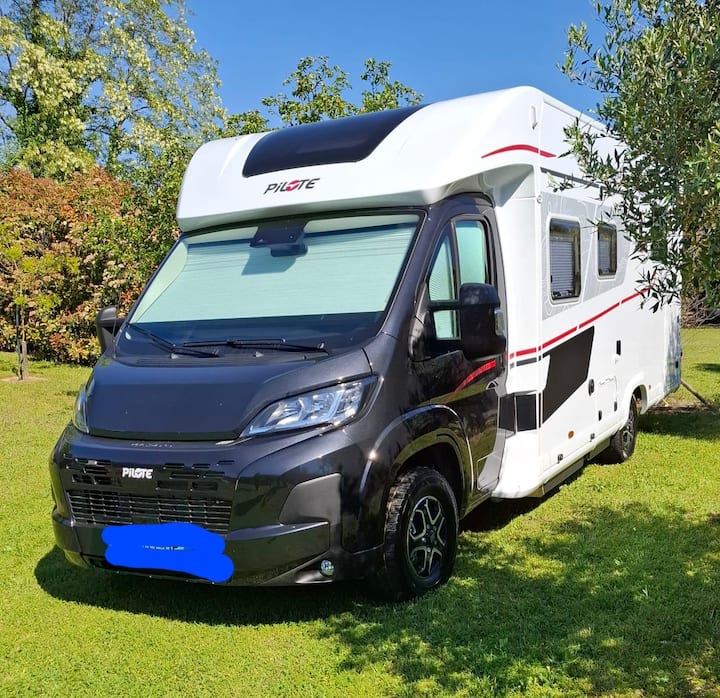 Camping- Car Neuf - Pézenas