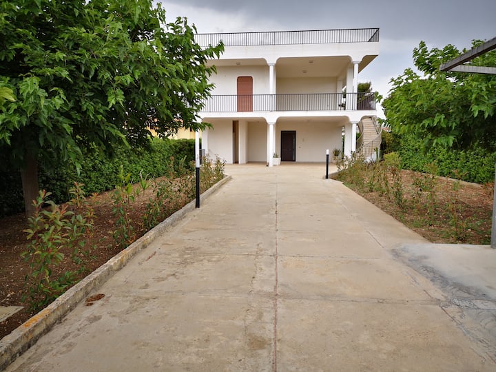 Villa Leuka San Lorenzo: Terra - San Lorenzo