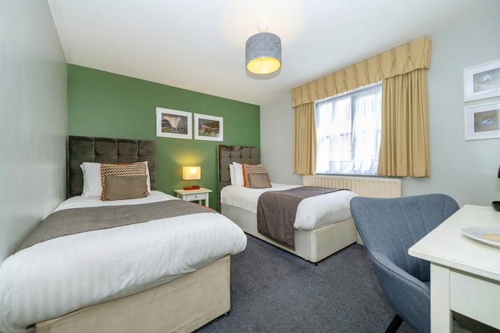 Family Room - Oakham