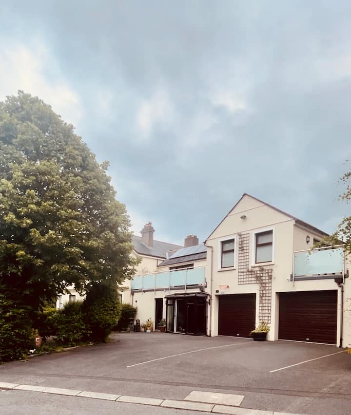 The Tree House - Carrickfergus