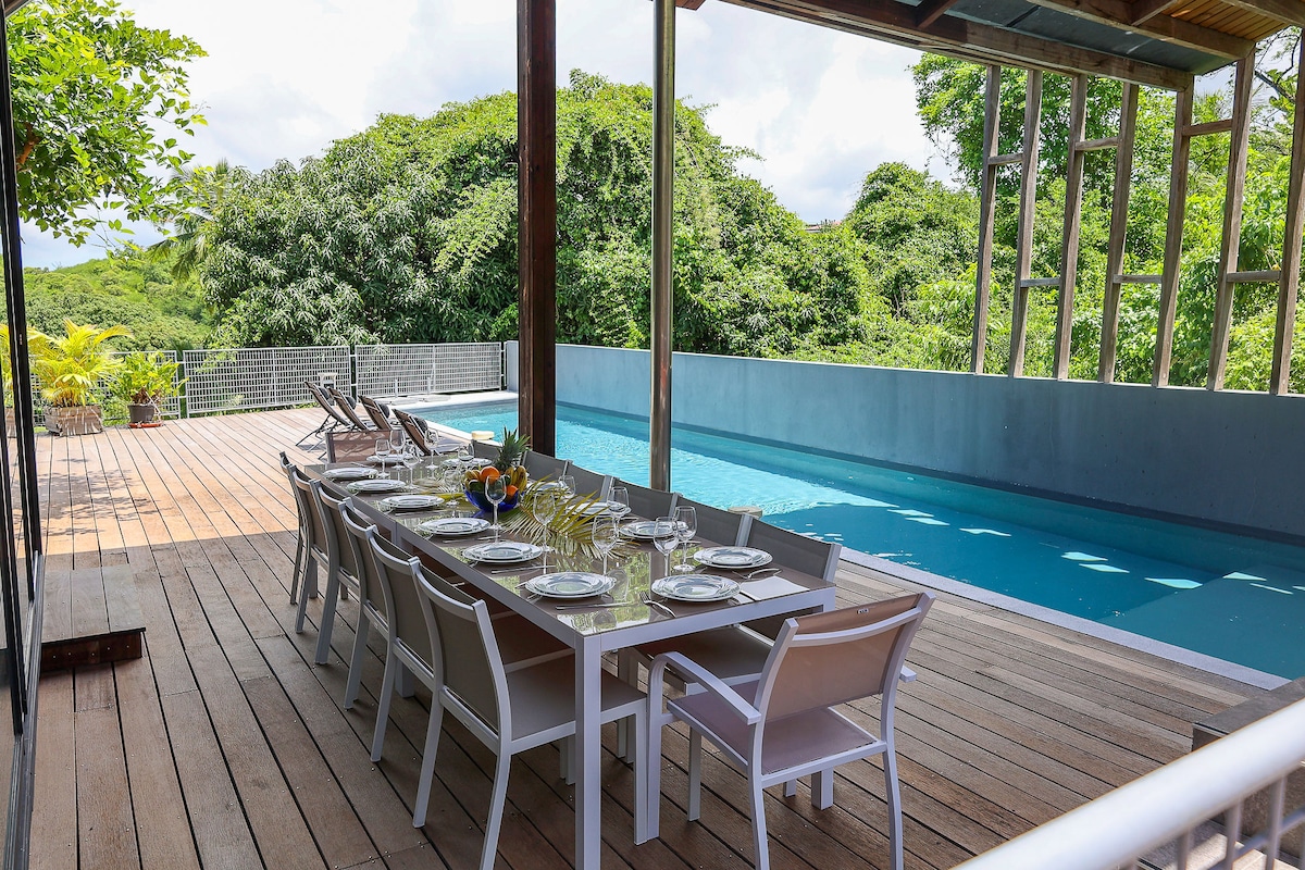 Villa Nou 5 - 4 chambres Piscine et plage - Maisons à louer à Le Gosier ...