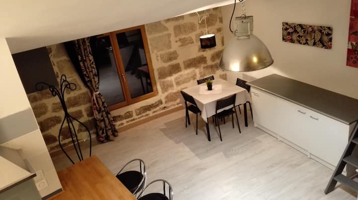Studio Avec Chambre En Duplex - Pézenas