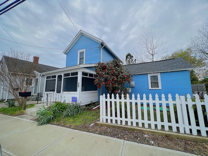 “Blue Teaguer” Near Main St. - Chincoteague, VA