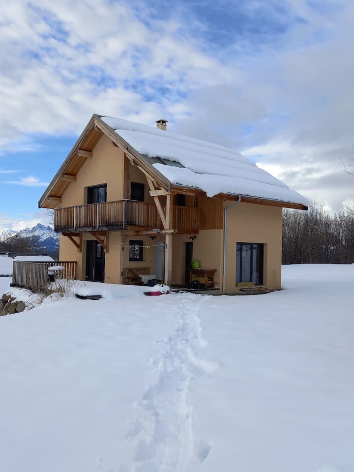 Appartement Dans Maison - Lac de Serre-Ponçon