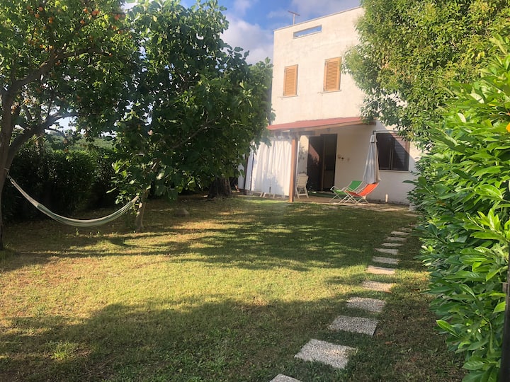 Casa Vacanza Con Giardino - Montalto di Castro