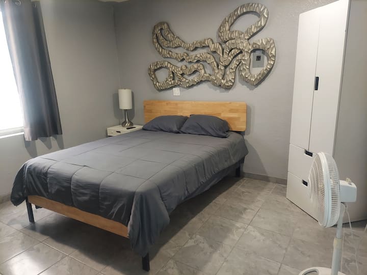Clean, Safe And Fun Small Studio - Tijuana