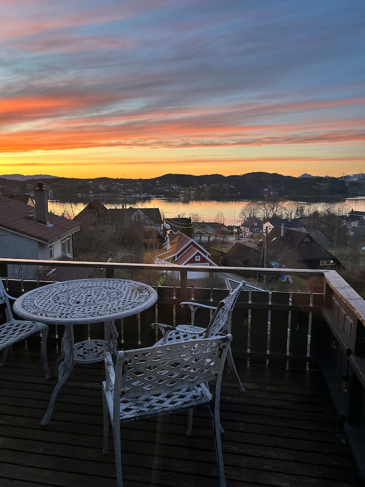 Large House With Beautiful View - Bergen