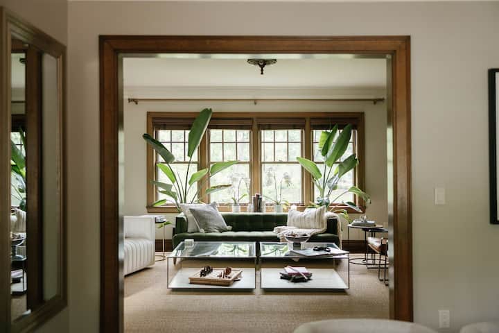 Hälsohus - A Sanctuary - West Des Moines, IA
