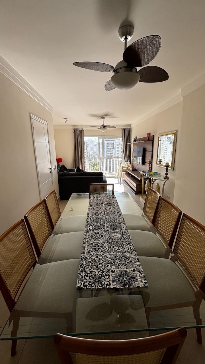 Apto C/3 Suítes, 200mts Praia E 2 Vagas De Garagem - Guarujá