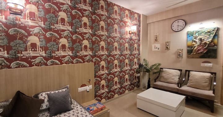 Shri Ji Stays - Vrindavan