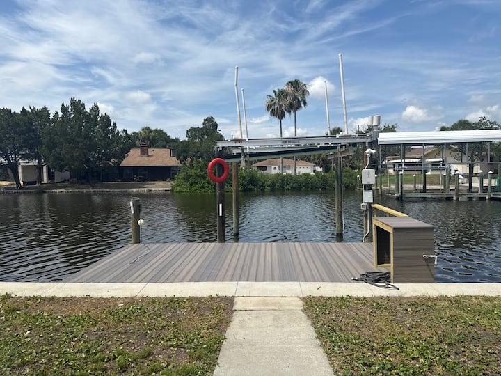 Waterfront Crystal River W/dock! - Crystal River, FL
